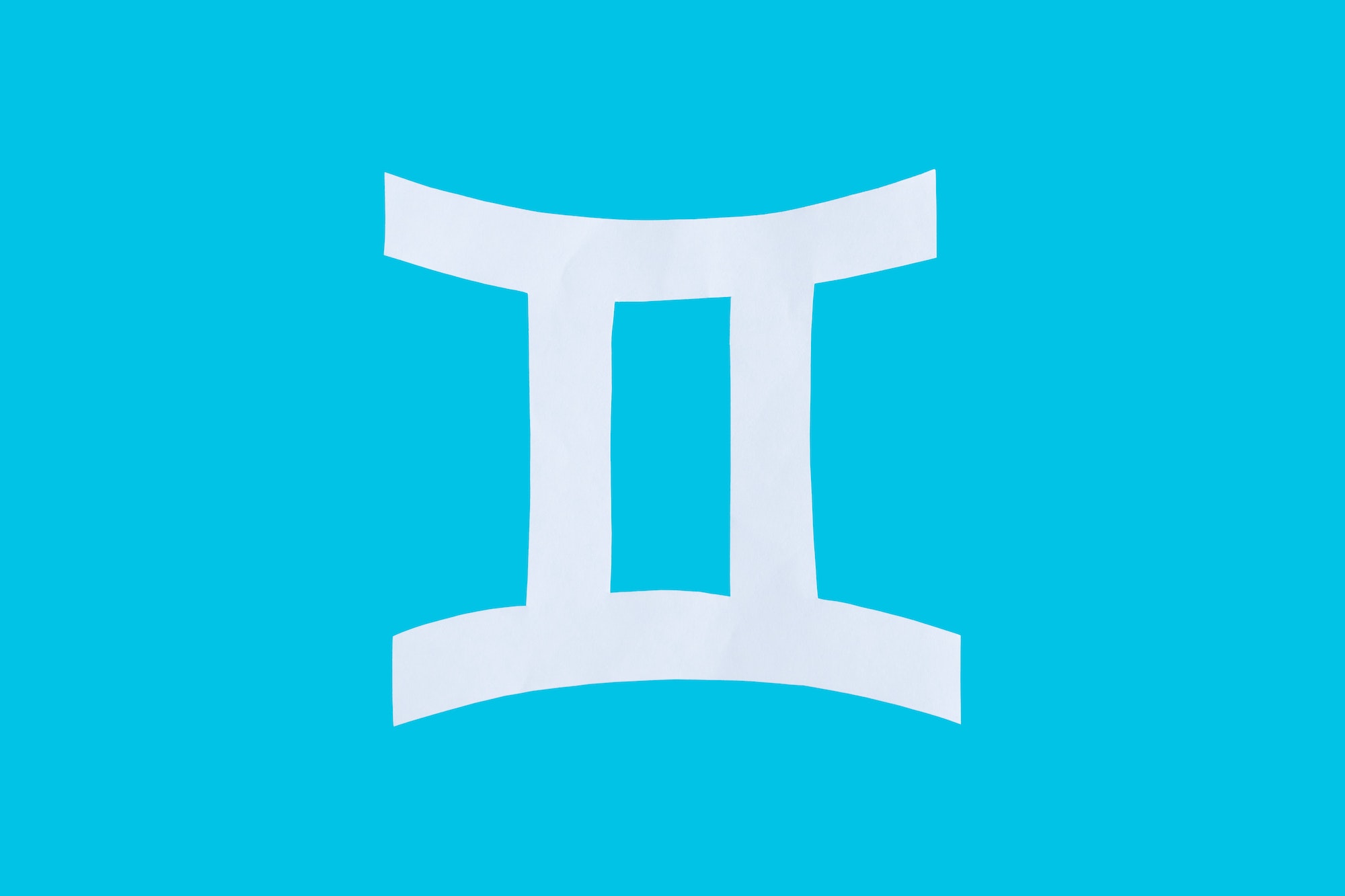 Love Compatibility between Gemini and Cancer